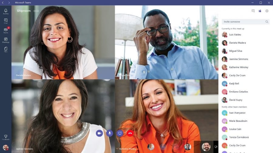 2 Microsoft Teams Presenting Tips