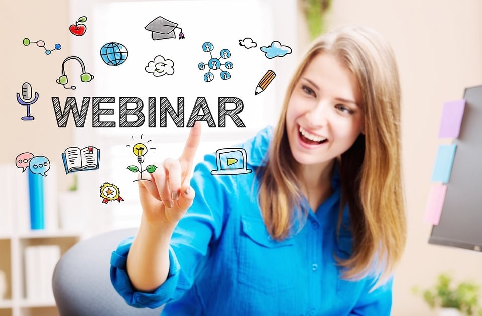 7 Reasons Why Everybody Loves a Good Webinar [Sample Included]